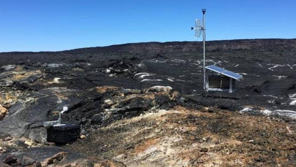Volcano Watch: Replacing Mauna Loa’s destroyed gas measuring station ...