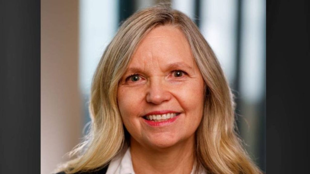 Airline veteran Shelly Parker named head of Hawaiʻi guest operations ...